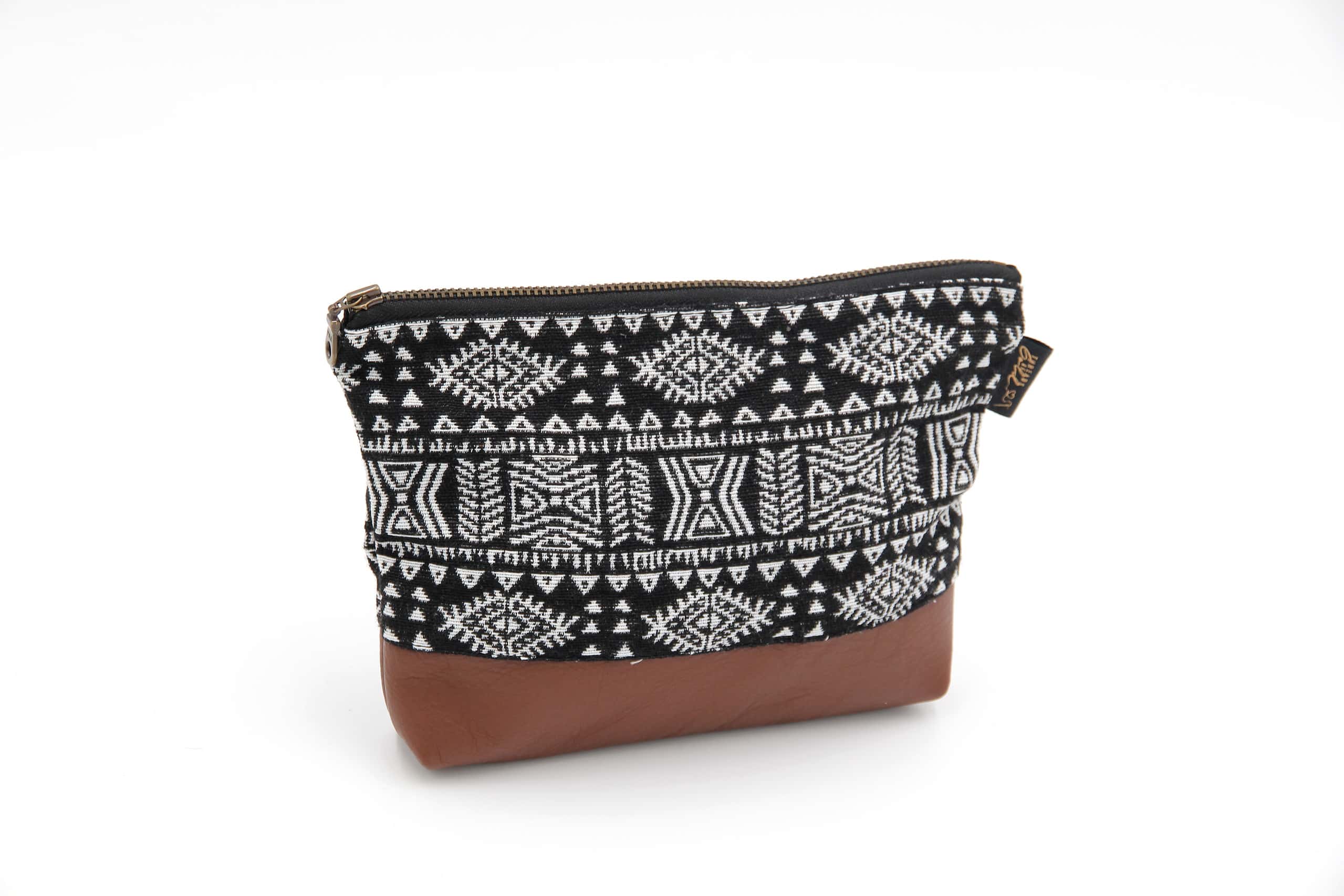 Nana Pouch with Leather - Threads of Gold